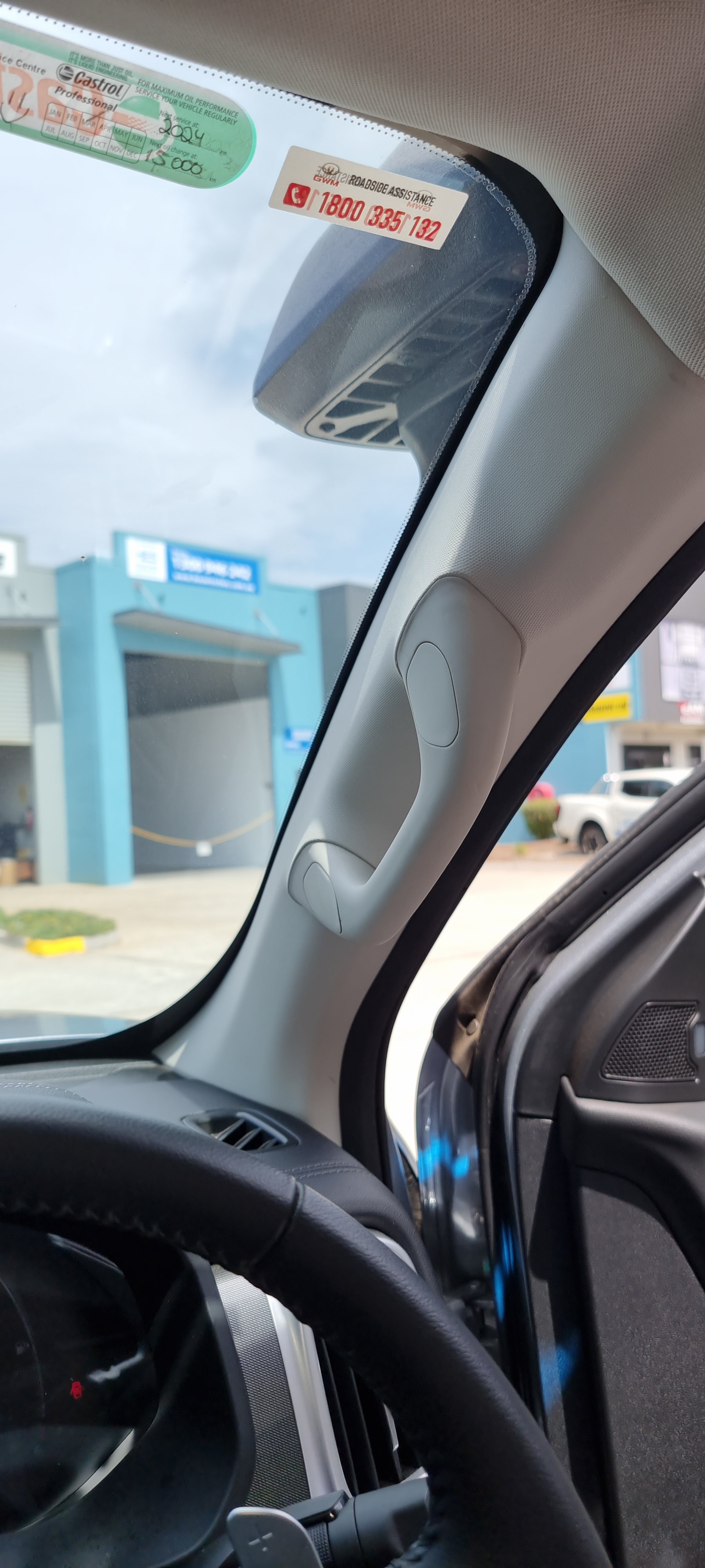 GWM CANNON GRAB HANDLE – Savage Tech Australia