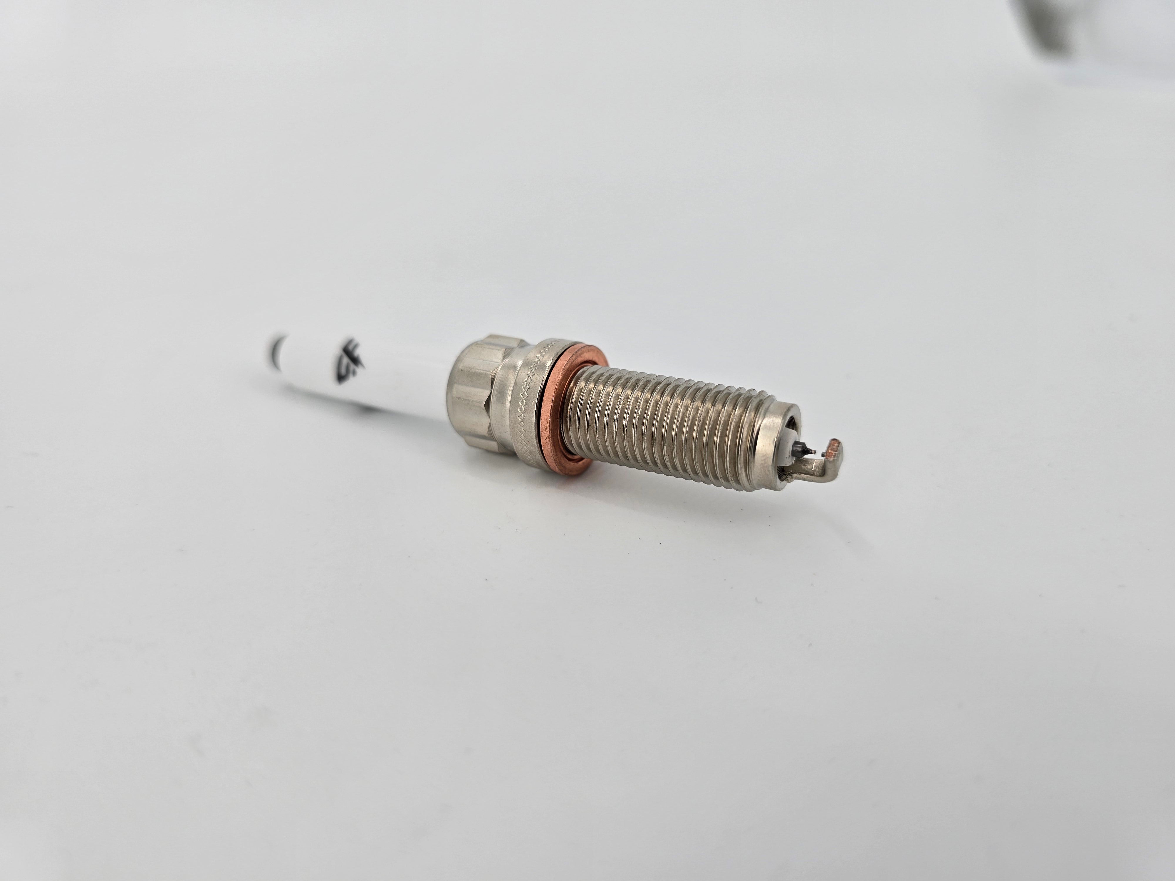TANK 300 DOUBLE IRIDIUM SPARK PLUGS (4 PACK) – Savage Tech Australia