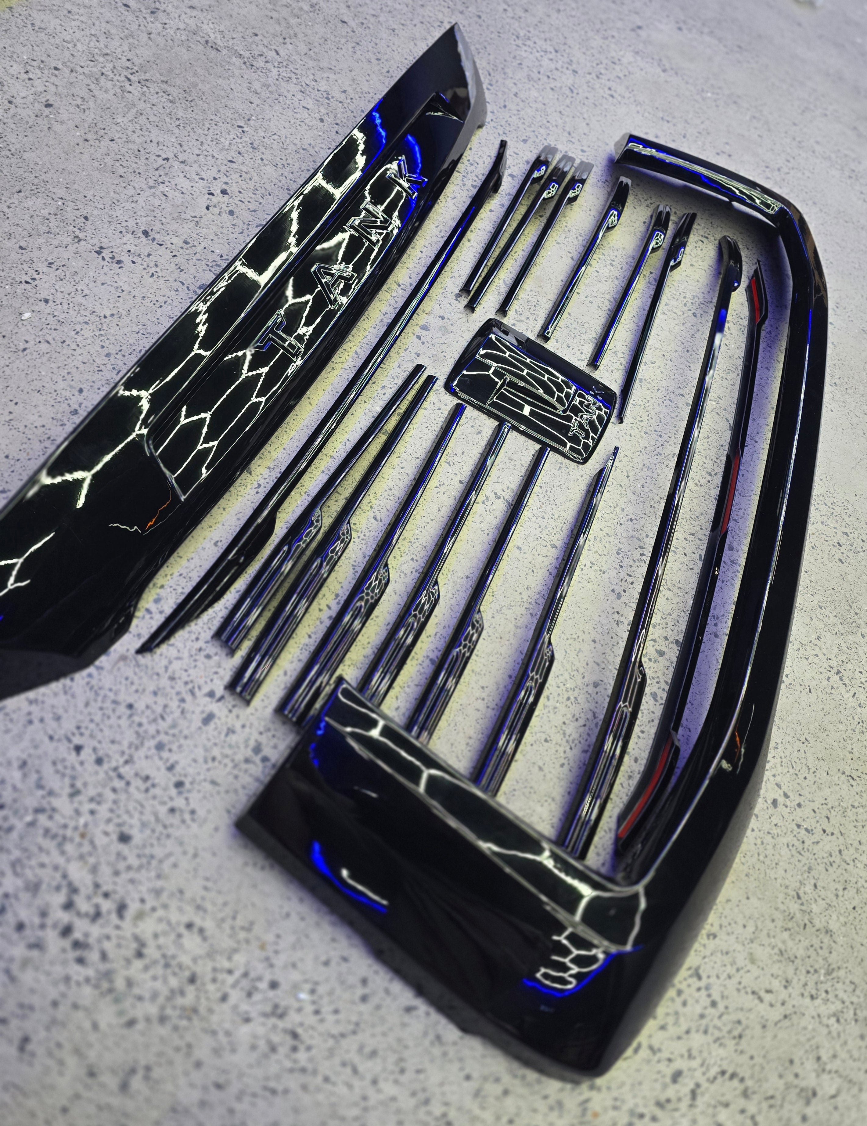 Tank 500 Grill Blackout pack – Savage Tech Australia