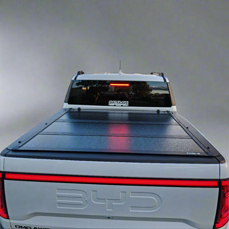 SAVAGE TRIFOLD STEALTH HARD LID COVER – BYD SHARK 6 TONNEAU – Savage ...
