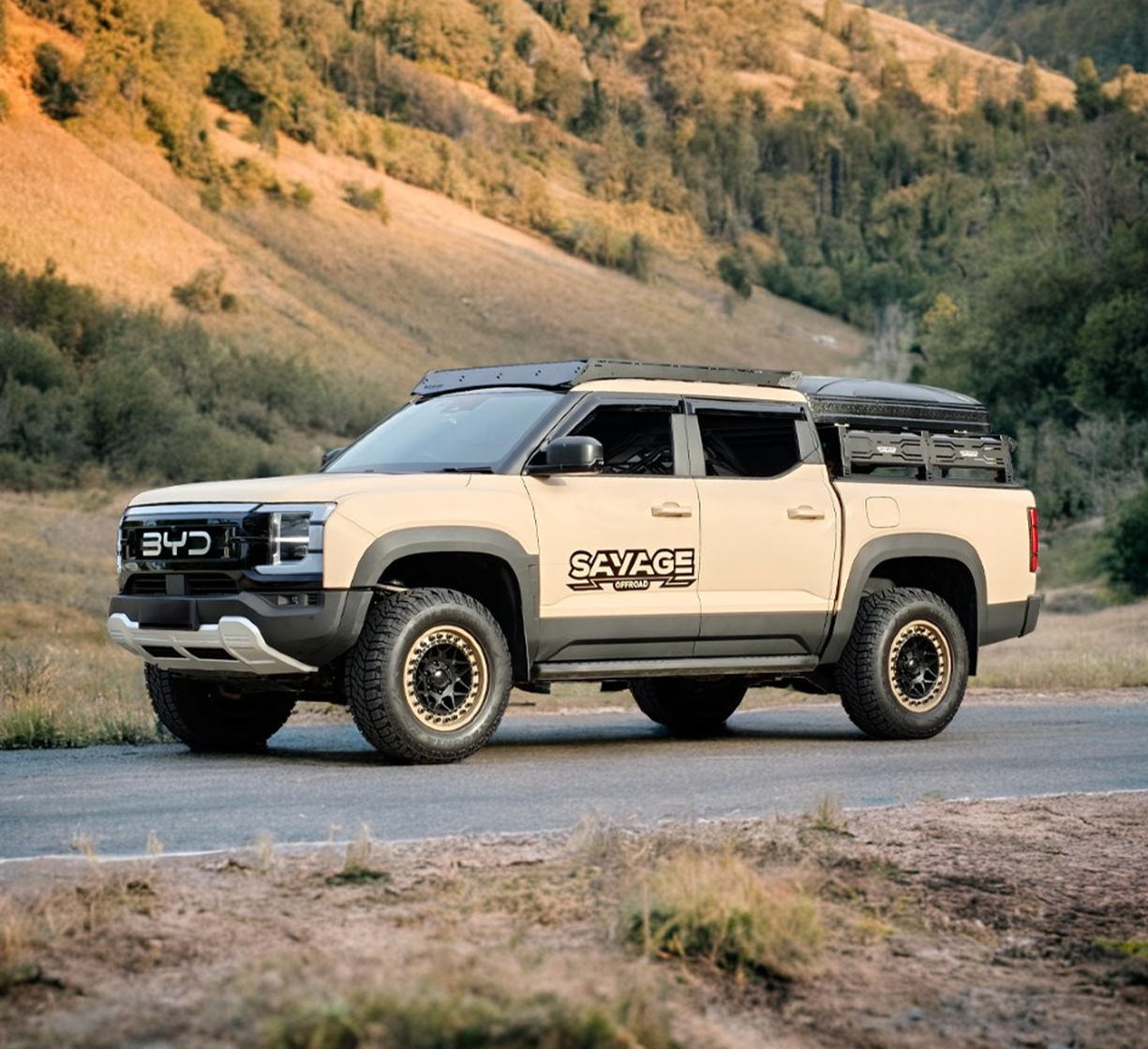 SAVAGE PHANTOM SERIES ROOF PLATFORM – BYD SHARK 6 – Savage Tech Australia