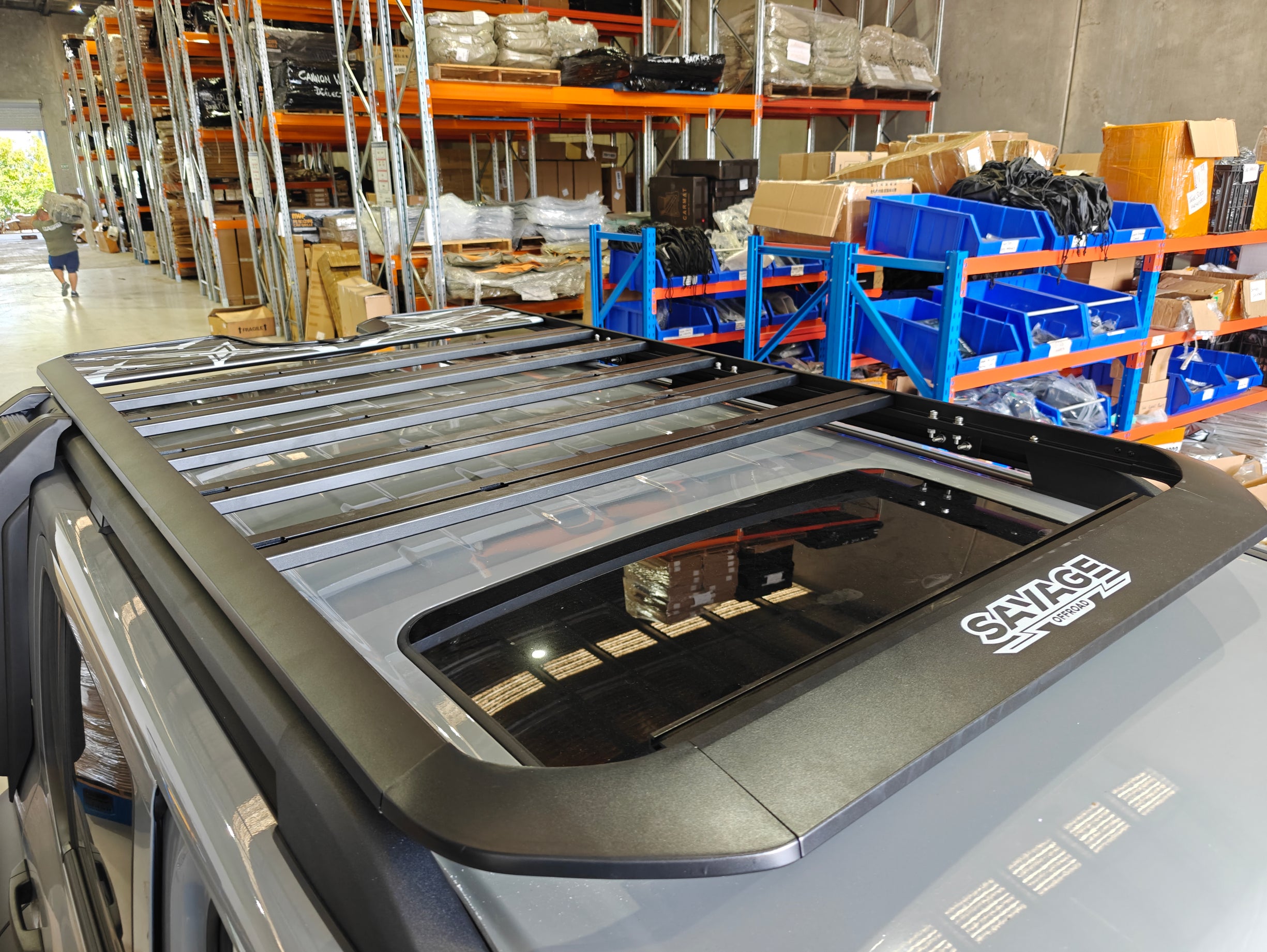 TANK 300 PLATFORM RACK (FULL LENGTH WITH REMOVABLE SUNROOF RAIL ...